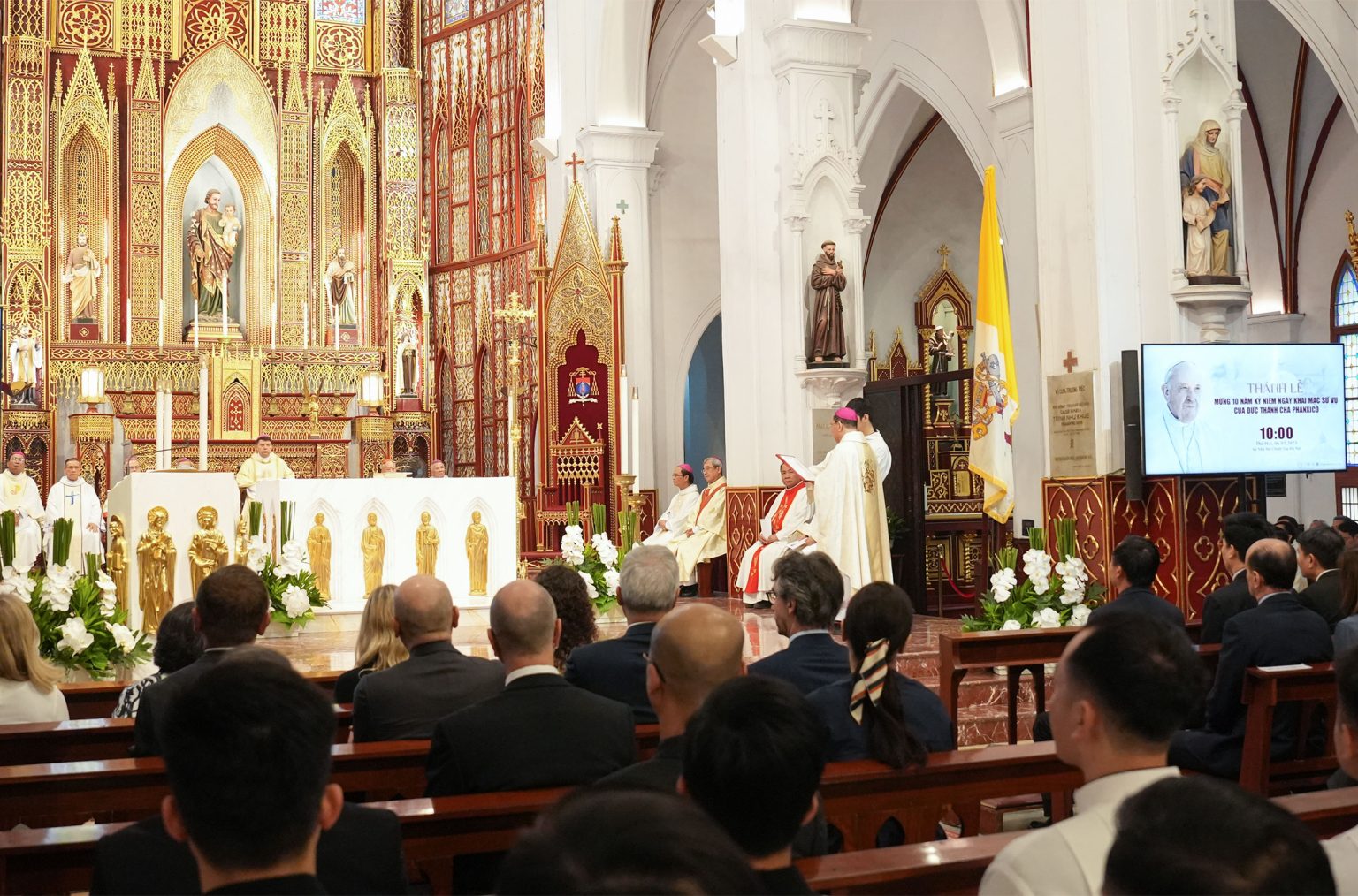 Giáo Tỉnh Hà Nội Mừng Kỉ Niệm 10 Năm Ngày Khai Mạc Sứ Vụ Của Đức Thánh Cha Phanxicô - Giáo Phận ...