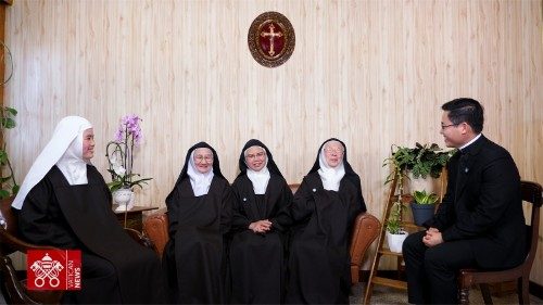 Năm Thánh - Năm Hồng Ân #3: Quý Sơ Dòng Kín Cát Minh Boussu, Bỉ - Giáo ...